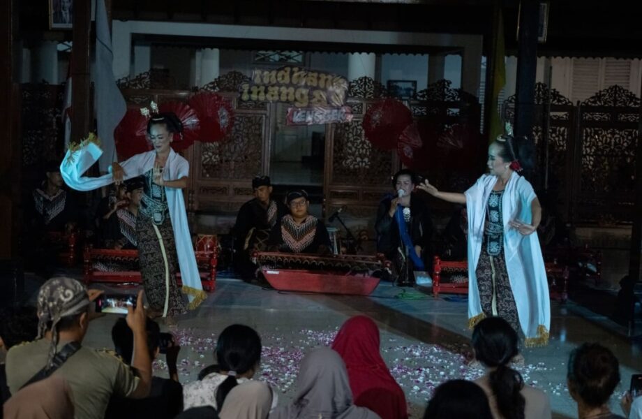 JLF 2024 Menggali Sejarah Lengger sebagai Kekayaan Budaya – BANYUMASEKSPRES.ID