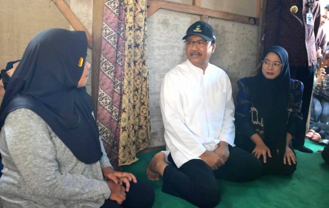 Program Sekolah Rakyat Sasar Anak Putus Sekolah dari Keluarga Miskin Ekstrem di Banjarnegara ...