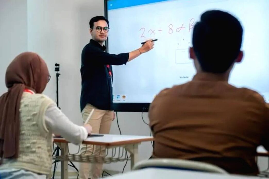 Daftar Gaji Pokok Dosen PNS di PTN 2025, Tunjangan hingga Jutaan Rupiah ...
