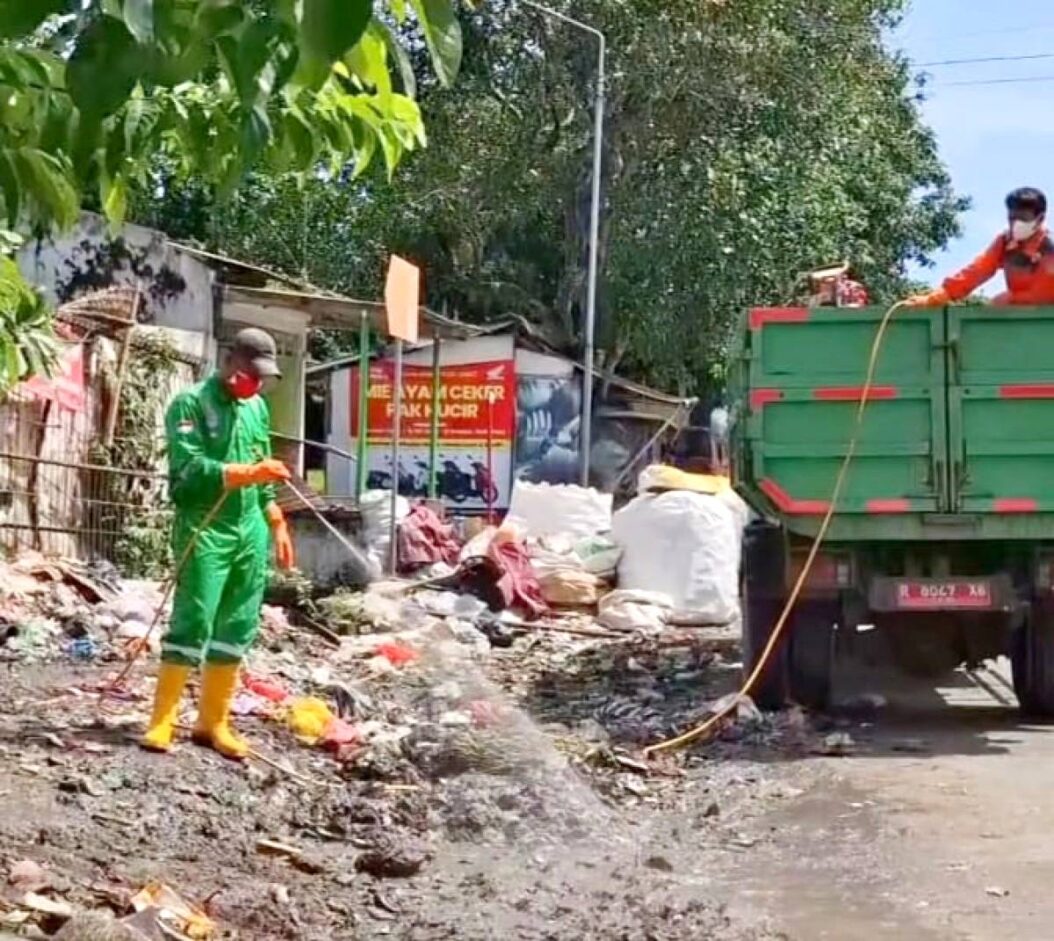 DLH Cilacap Terapkan Inovasi Eco Lindi untuk Netralisir Bau Sampah TPS ...