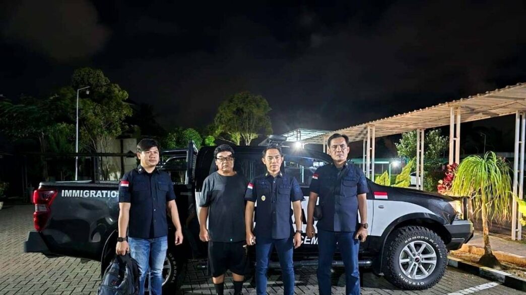 Imigrasi Cilacap Deportasi WNA Taiwan karena Langgar Aturan ...