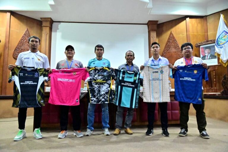 Kongres Askab PSSI Purbalingga Resmikan 5 SSB Baru, Dorong Pembinaan ...